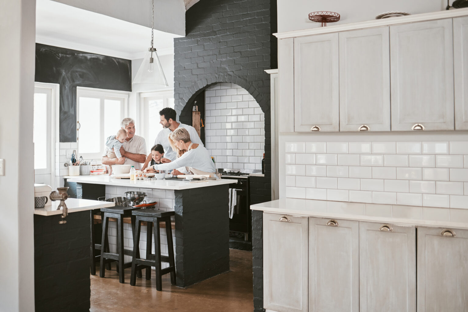Best Countertop and Cabinet Combinations for Modern Kitchens